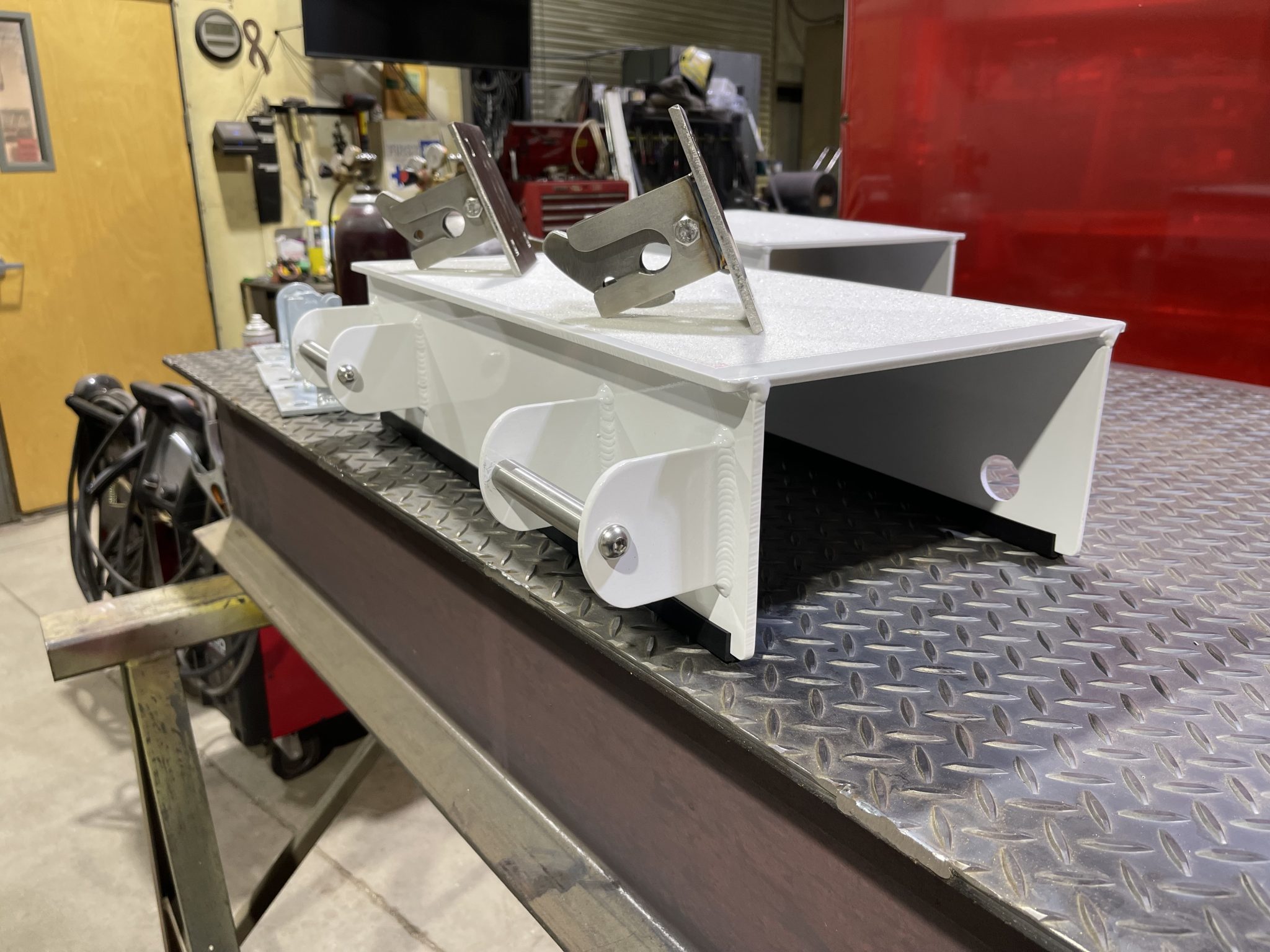 DockLatches.com - Your floating dock hinge source